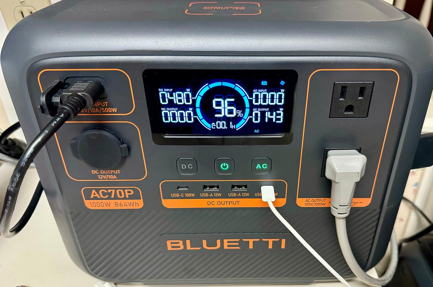 B300 Output DC power via the Battery Expansion Port? - Expansion ...